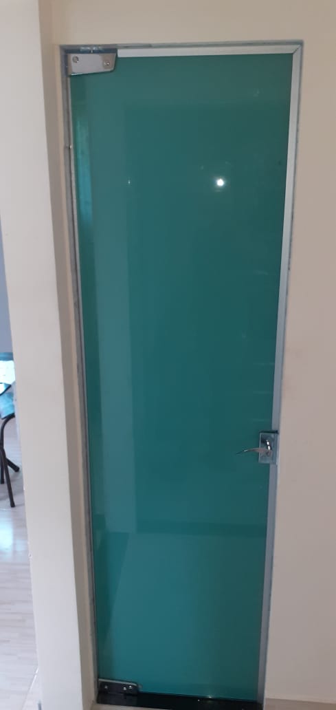 Portas – Vidraçaria Cerejeiras